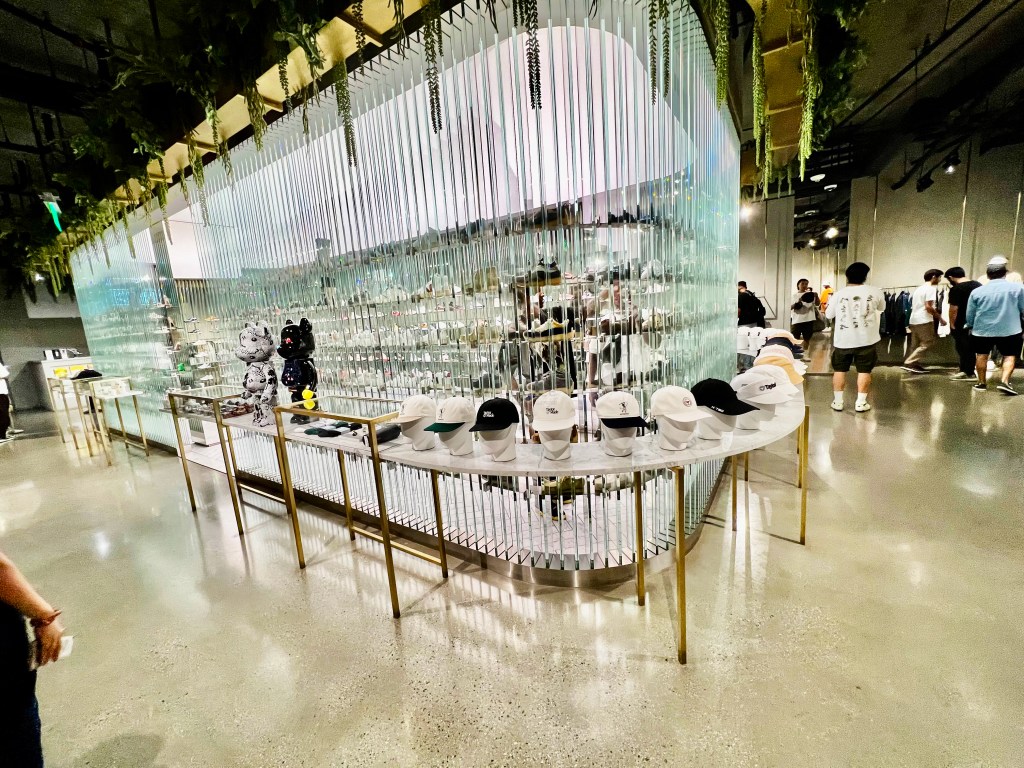 INSIDE + REVIEW: KITH LOS ANGELES - CHIP Lifestyle